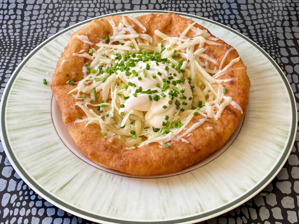 Langos - Ingmar - Middagstips, vardagsmat & recept baserat på ingredienser