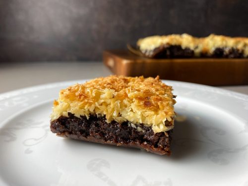 Ryttarkaka - kladdkaka med kokostosca